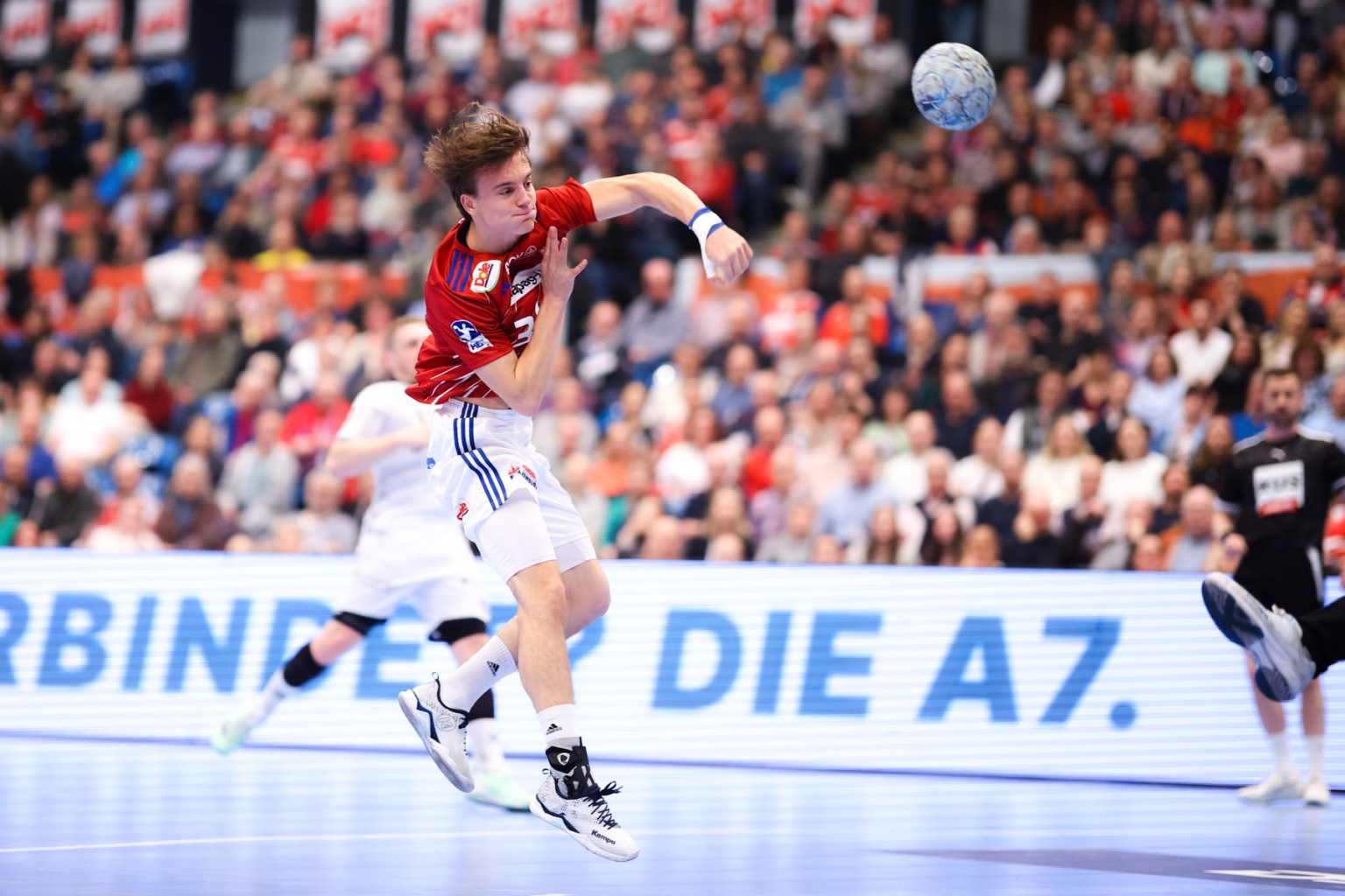 Levin Unbehaun rückt in den WM-Kader der deutschen U21 ...
